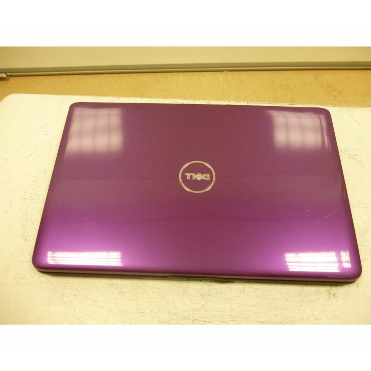 Preowned T3 Dell 1545 1545-1W1G8N1 Laptop in Purple/Black - Laptops Direct