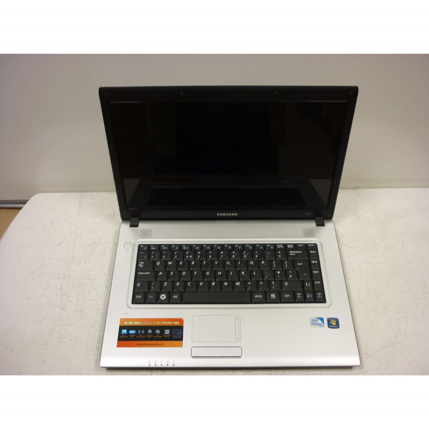 Preowned T2 Samsung R519 Pentium T4300 2.1 GHz 15.6" Laptop - Laptops ...