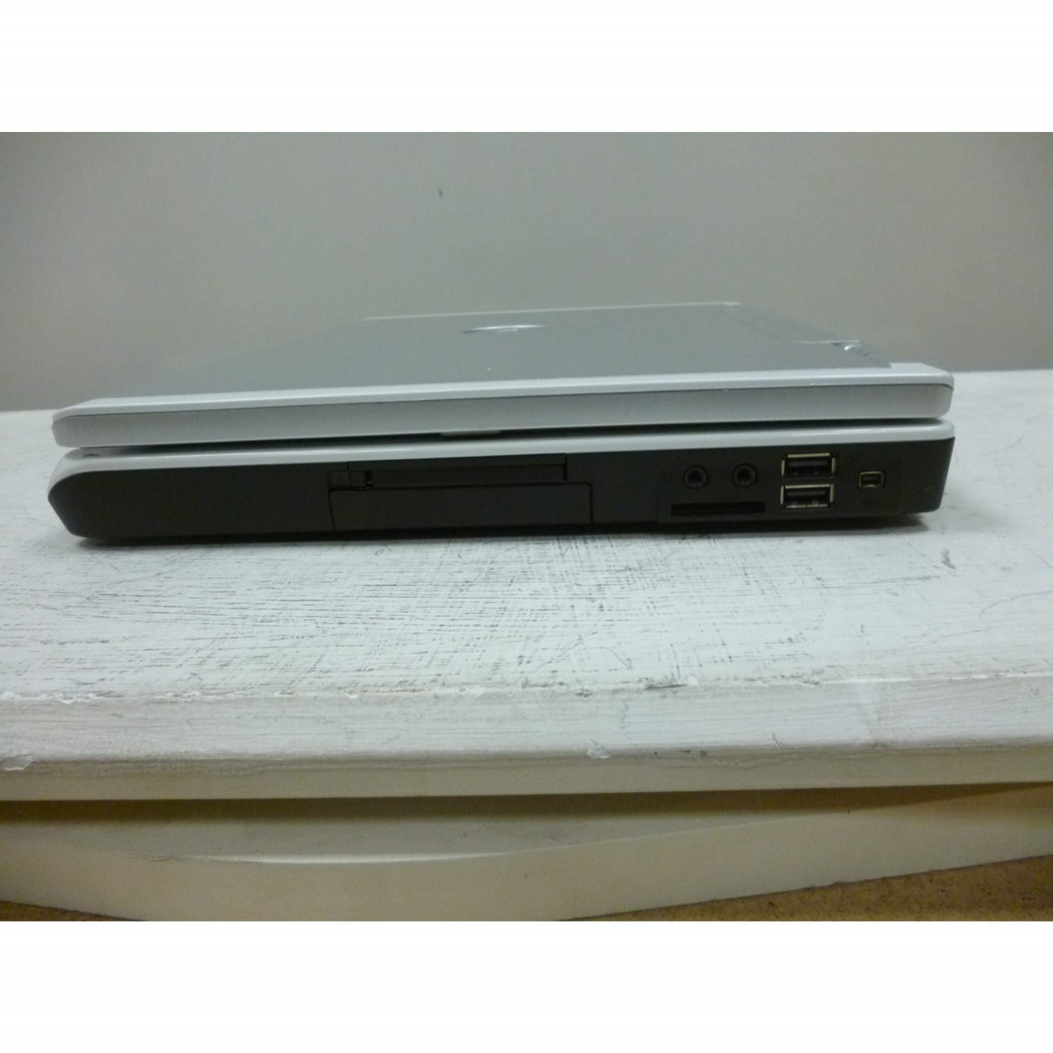 Preowned T3 Dell Inspiron 6000 6000-6NH4T1J Laptop in Silver - Laptops ...