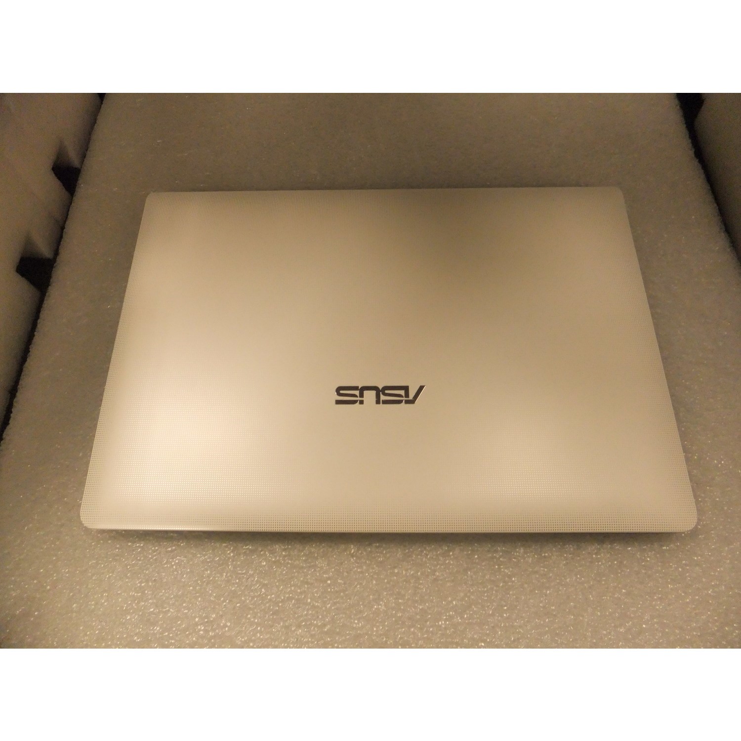 Pre-Owned Asus X501A-XX280H 15.6" Intel Core i3-2330M 4GB 320GB Windows ...