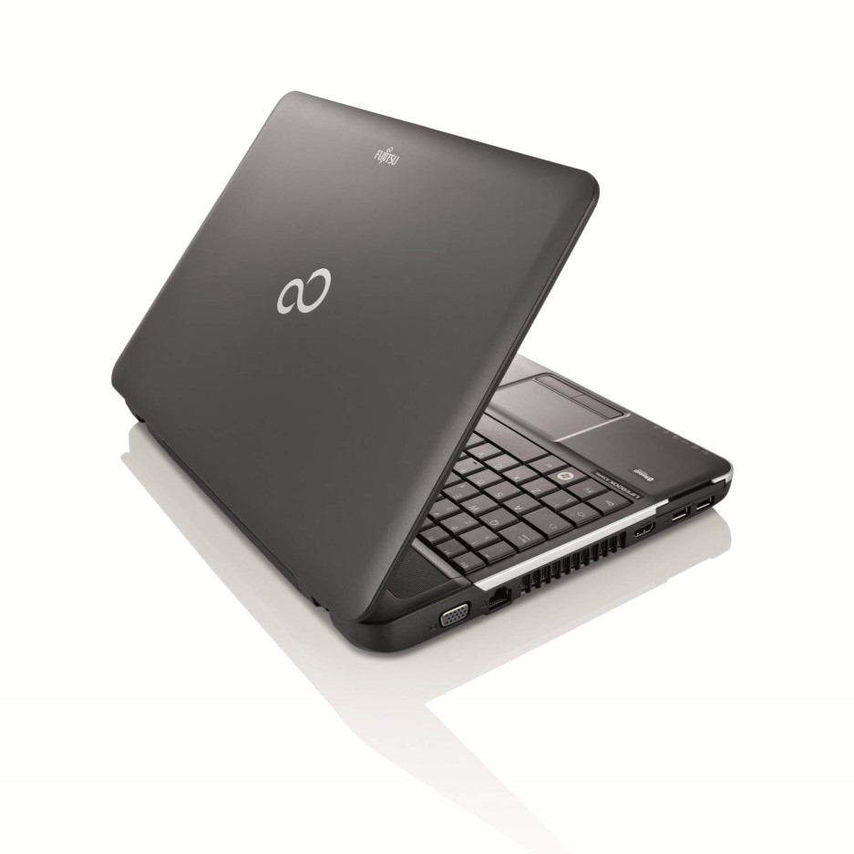 Fujitsu LIFEBOOK A512 15.6 Inch Core i3 8GB 750GB DVDSM Windows 8.1 ...