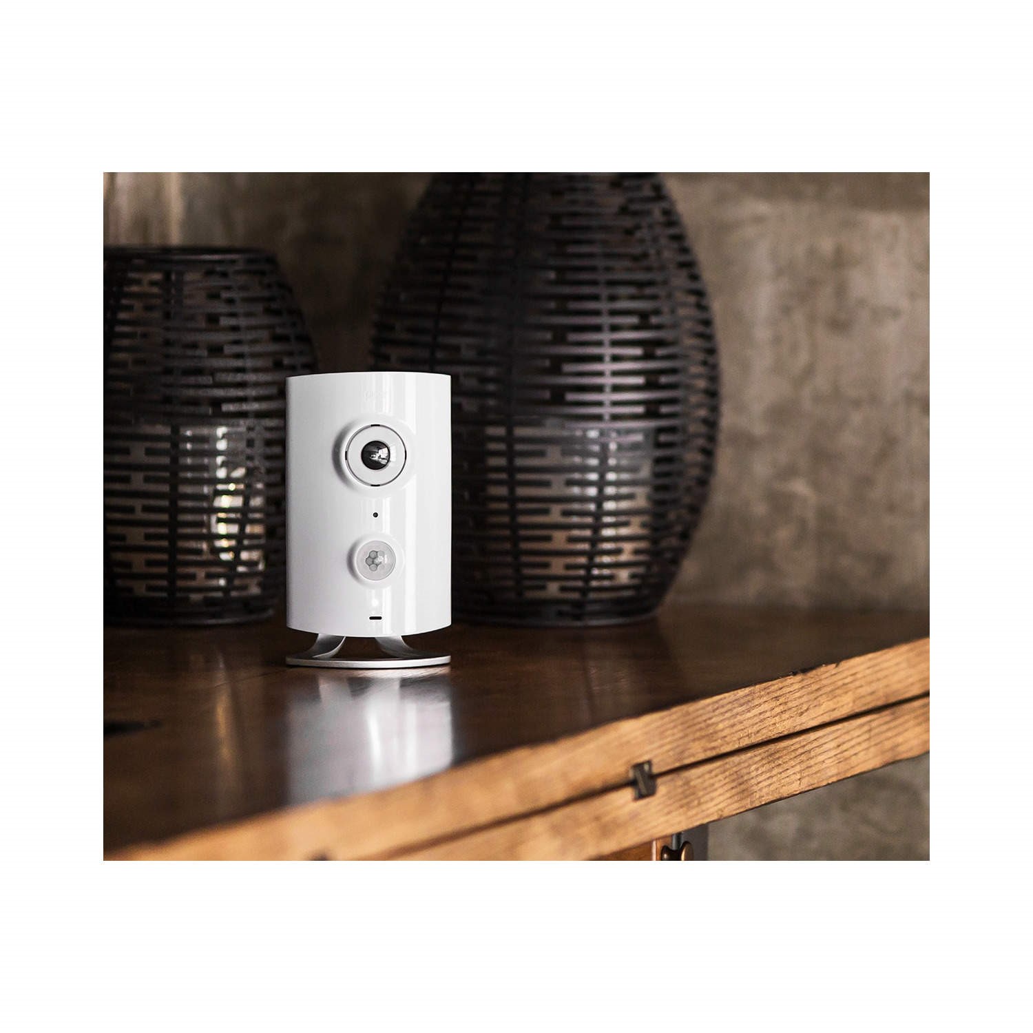 Piper Night Vision Security Camera in White - Laptops Direct