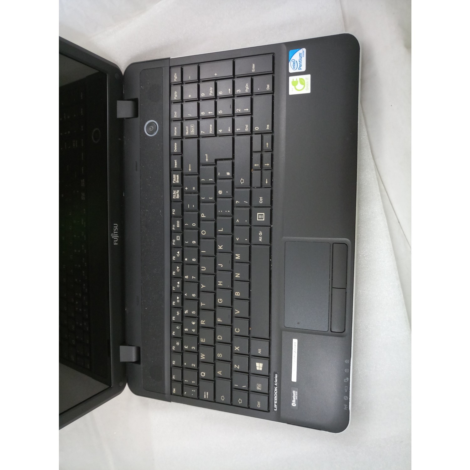 Refurbished Fujitsu Lifebook AH512 Pentium B960 4GB 500GB Windows 10 15 ...