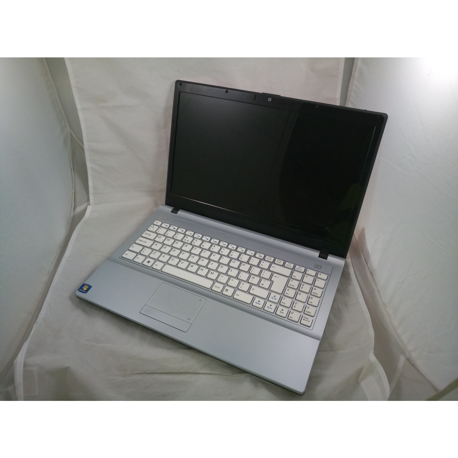 Refurbished ZOOSTORM NOTEBOOK W76TH INTEL CELERON 1GB 160GB 15.6 Inch ...