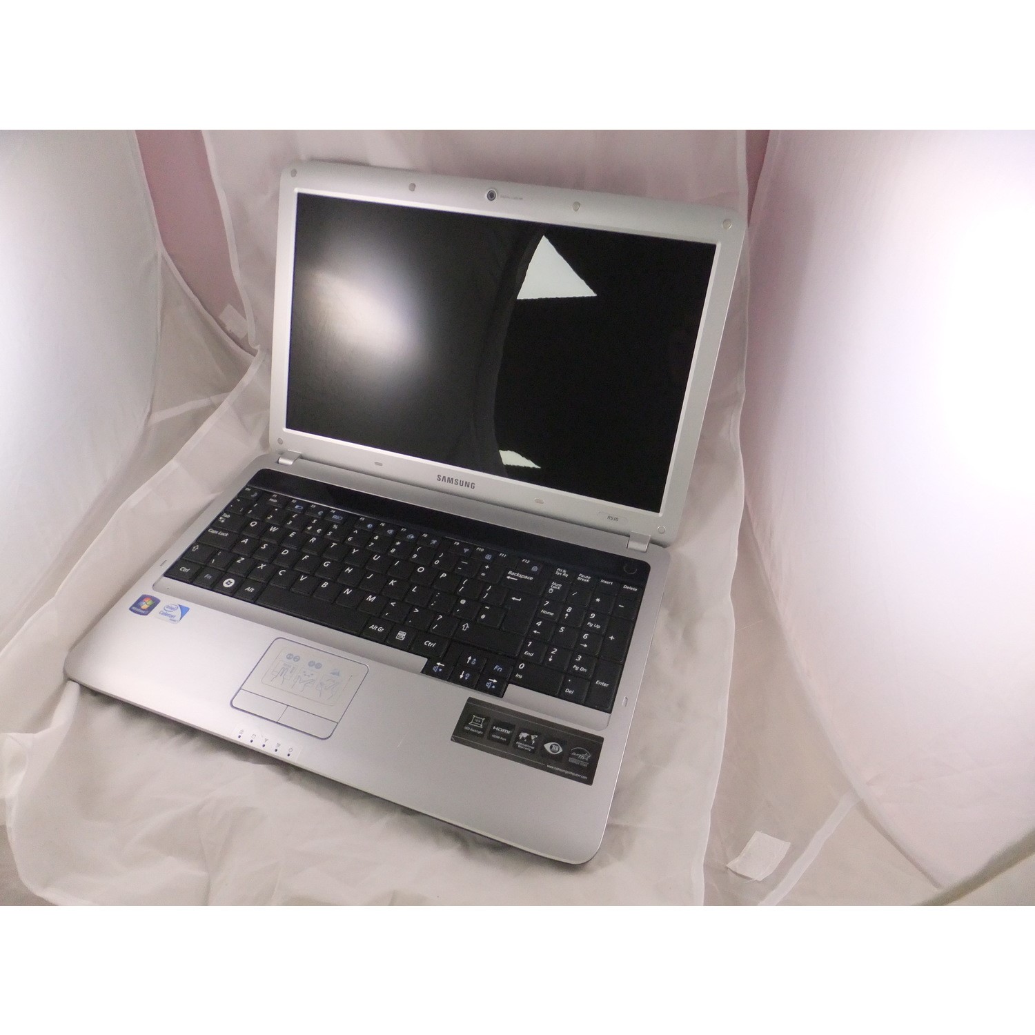 Pre-Owned Samsung R530 15.6" Intel Celeron T3300 2GHz 2GB 250GB DVD-RW ...