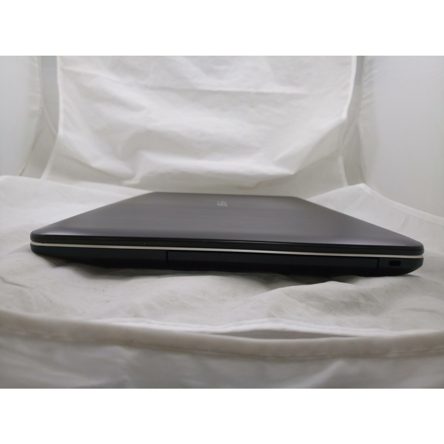 Refurbished Asus X540Y Black AMD E1 7010 APU 4 GB 1TB 15.6 Inch Windows ...