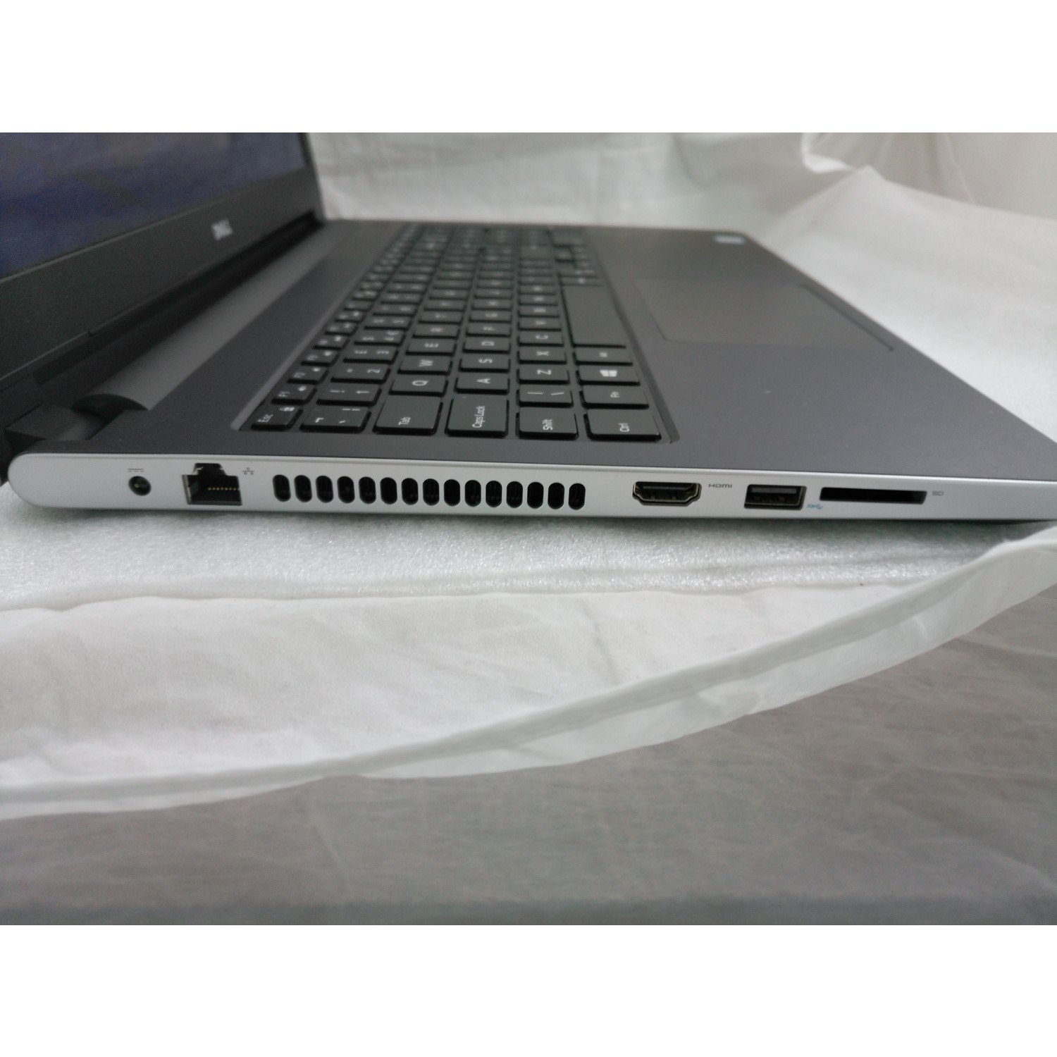 Refubished Dell P51F i5 6200U 8GB 1TB DVD-RW 15.6" Windows 10 Laptop ...