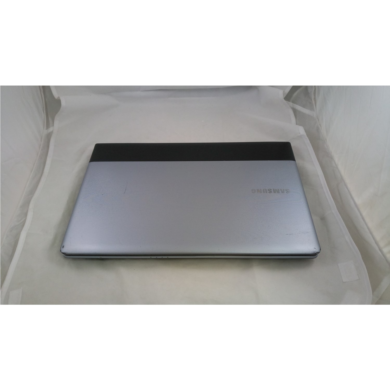 Refurbished Samsung NP300E5A Intel Pentium B950 4GB 320GB DVD-RW 15.6 ...