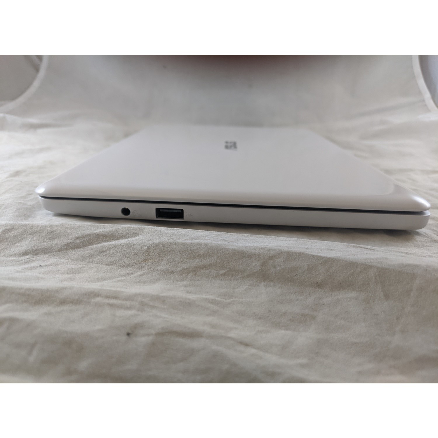 Refurbished Asus E200H Intel Atom X5 Z8300 2GB 32GB 11.6 Inch Windows ...