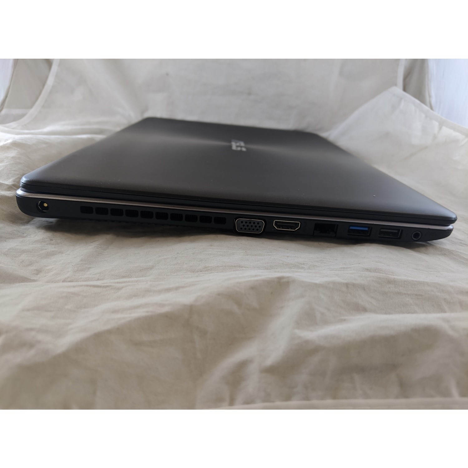 Refurbished Asus R510C Core i3 3217U 4GB 500GB DVD-RW 15.6 Inch Geforce ...