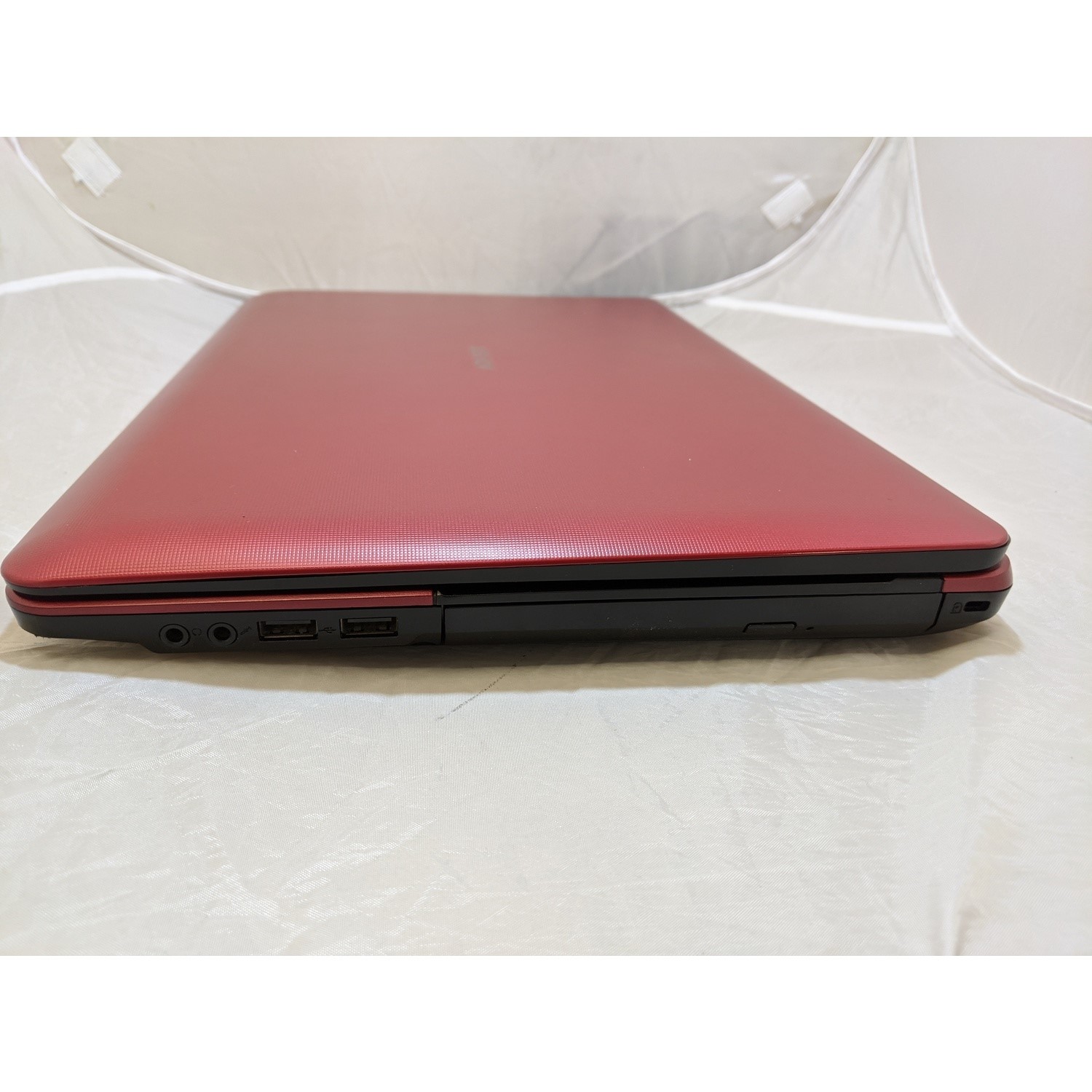 Refubished ADVENT MONZA T100 Celeron 847 1.10 GHz 6GB 320GB DVD/RW 15.6 ...