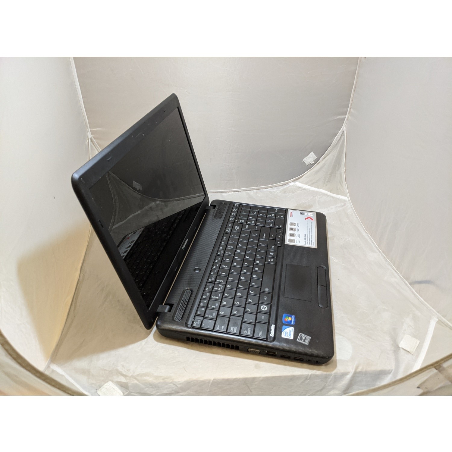 Refubished TOSHIBA SATELLITE C660 CELERON 925 3GB 250GB DVD/RW 15.6 ...